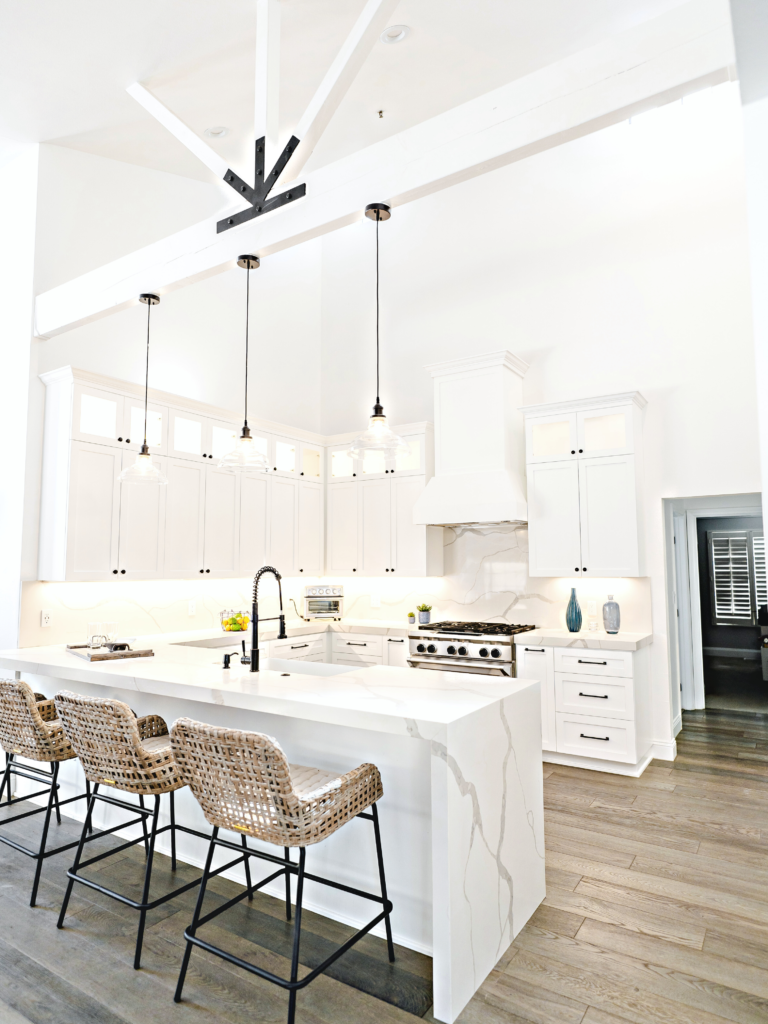 AKL Home Designs / AKL Home Designs